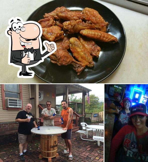 Valley Tavern Grille, Valley View - Restaurant menu, prices and reviews