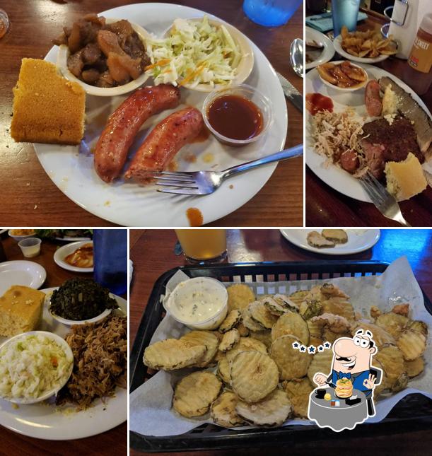 Menu of Company 7 BBQ, Englewood - reviews and ratings