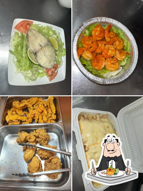 Mary's Fritura Empanada Chimi Pica Pollo Mofongo, Passaic - Restaurant ...