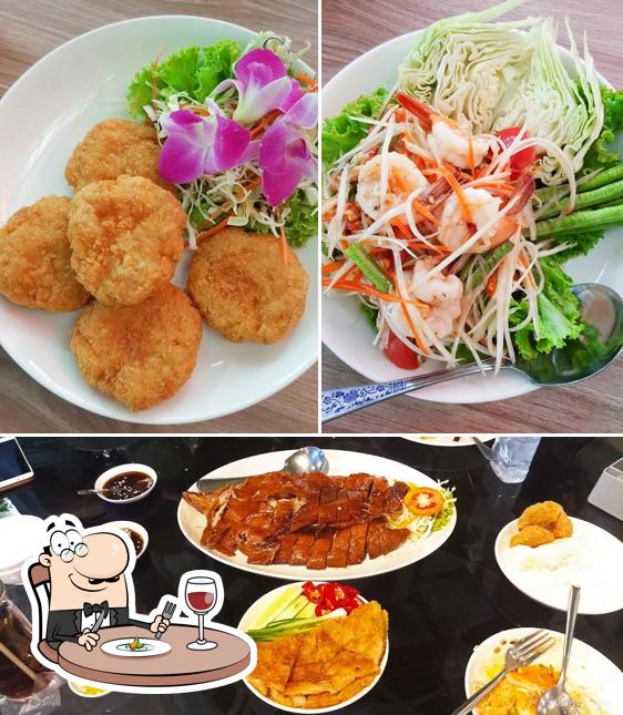 ARIS restaurant, Bang Krathuk - Menú del restaurante, precios y reseñas