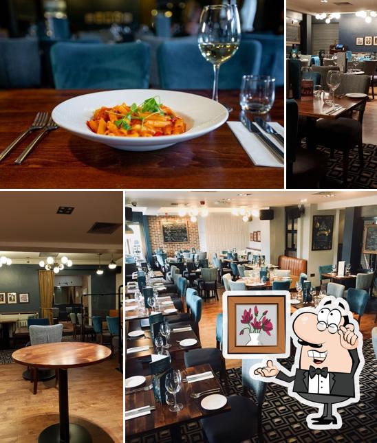 Top 5 restaurants with italian pizza in Washington, England, november ...