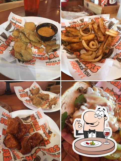 Hooters, 6099 Rohnert Park Expy in Rohnert Park - Restaurant menu and ...