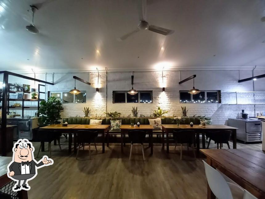 Seisoen restaurant, Bloemfontein, C/O WAVERLEY & - Restaurant reviews