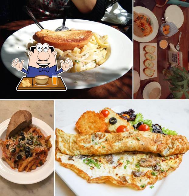 DIGGIN CAFE, New Delhi, Green Park - Restaurant menu, prices and reviews