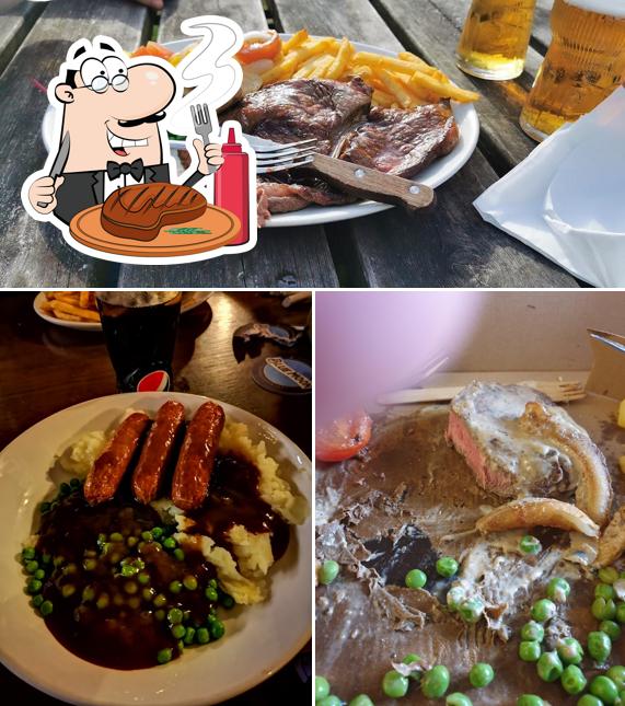 Lydstep Tavern in Lydstep - Restaurant menu and reviews