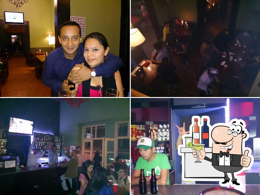 Los Balcones restaurant, Mexico City, C. del Ayuntamiento 9 ...