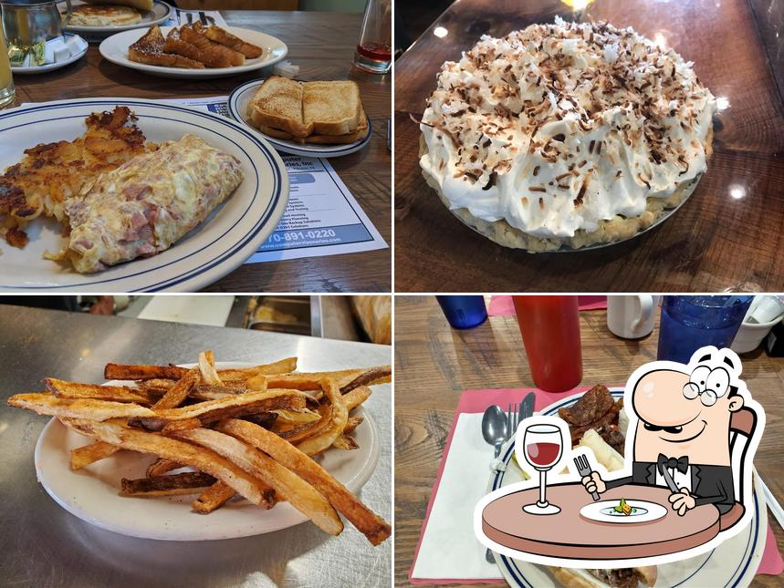 Marie's Diner, 207 McAlpine St in Duryea - Restaurant menu and reviews