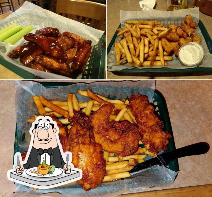 Pearly Gates Bar & Grill, Green Bay - Restaurant menu, prices and reviews