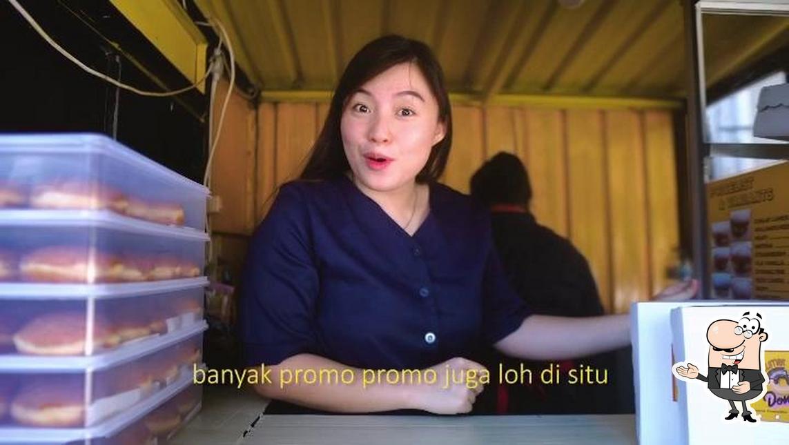 Donat Lumer Laura, Manado - Opiniones del restaurante