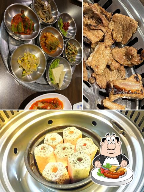 Dong E, Bangkok, Asok - Restaurant menu, prices and reviews