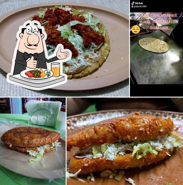 El comal de la abuela (Huaraches y pambazos originales del DF), Leon ...