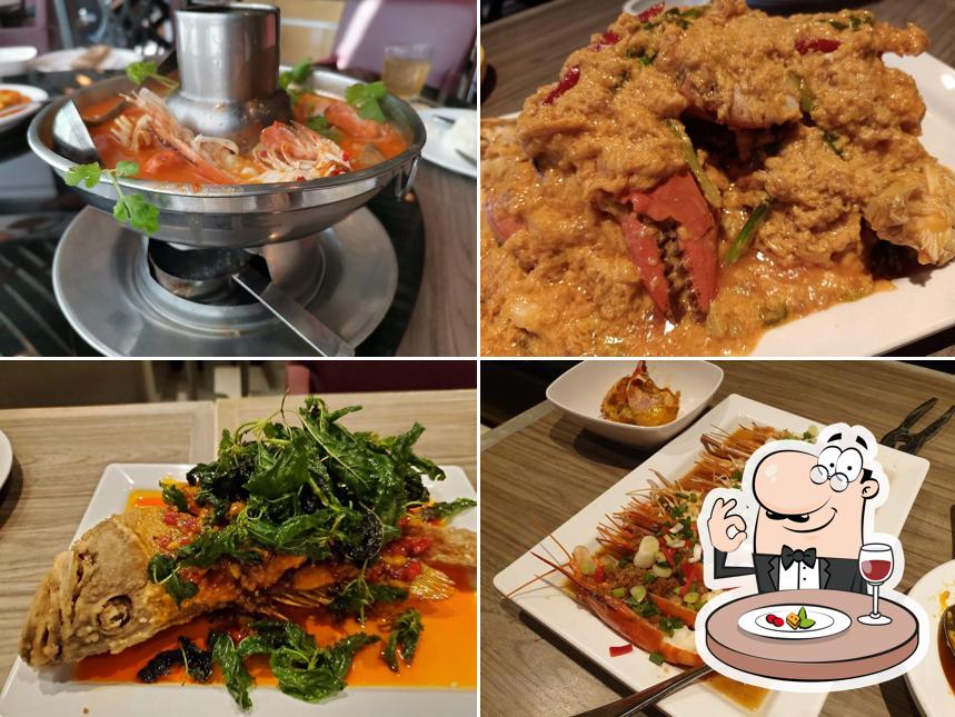 Top 7 restaurants with oyster Omelette in Bangkok, january 2025 ...