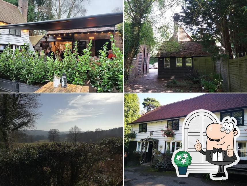 The Hatch Inn, Coleman's Hatch - Restaurant menu, prices and reviews