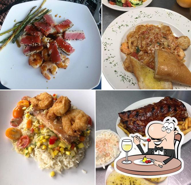Joeys Fine Food & Pizza in Denver - Restaurant menu and reviews