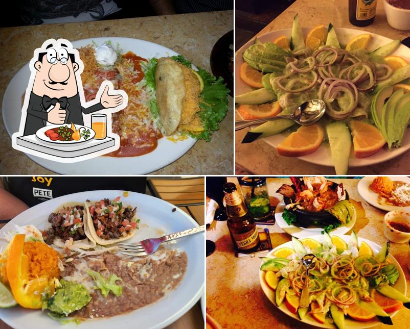 Los Compadres Mexican Restaurant in Norwalk - Restaurant menu and reviews