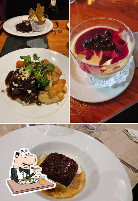 Four & Twenty in Penrith - Restaurant reviews