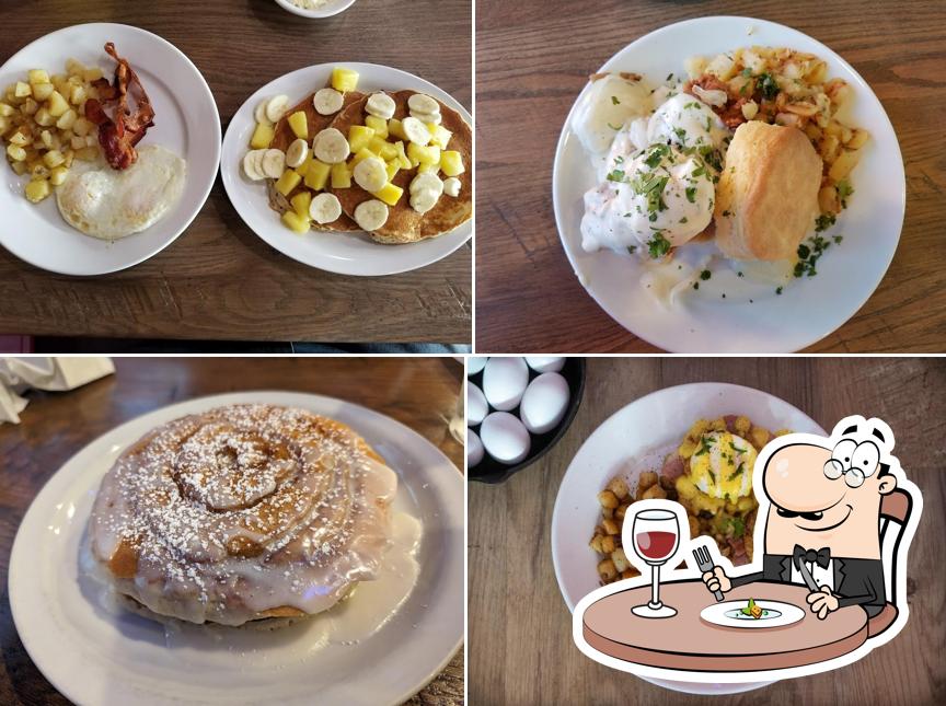 Frizzle Chicken Cafe, Pigeon Forge - Restaurant menu, prices and reviews