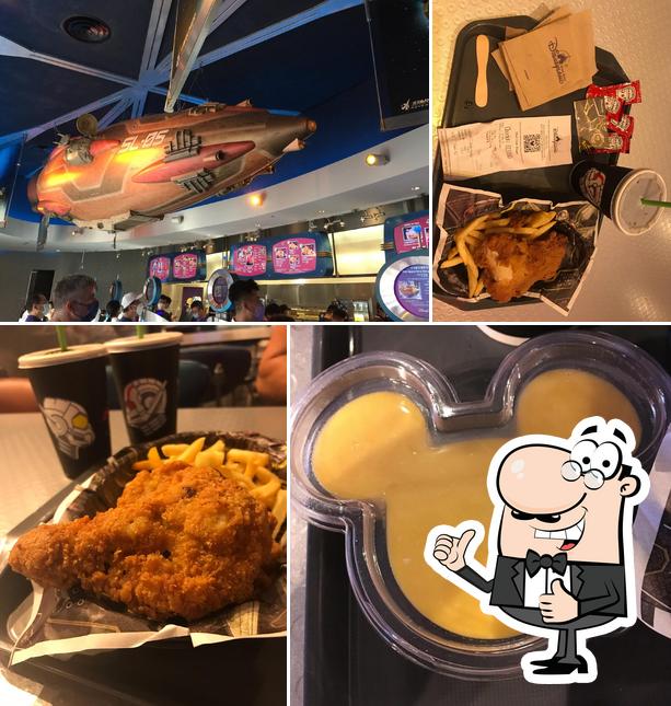 Starliner Diner restaurant, Hong Kong - Restaurant reviews
