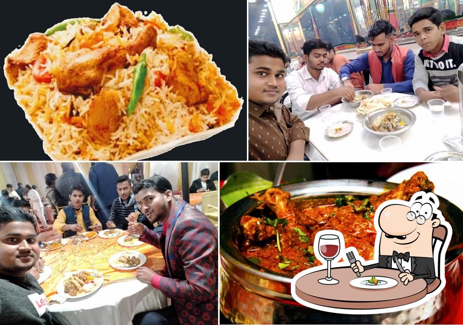 Taj Chicken Corner ( T.C.C ), Delhi, Near Metro Station - Restaurant ...