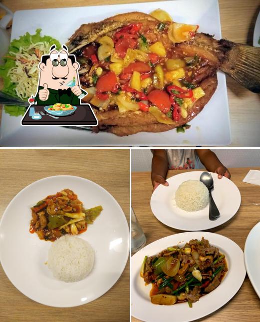 Phayathai Kitchen, Bangkok - Restaurant menu, prices and reviews