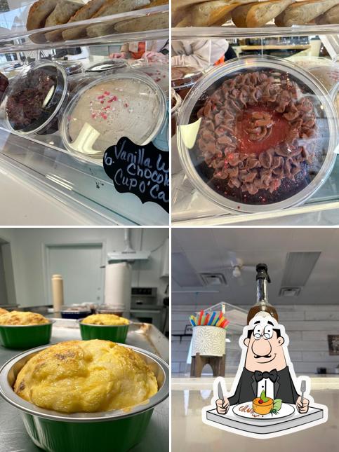 Full Quiver Coffee & Cafe, Mountain View - Restaurant menu, prices and ...