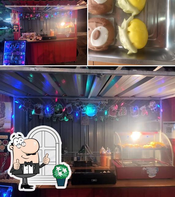restaurant, Nonthaburi, RGW8+QC9 - Restaurant reviews