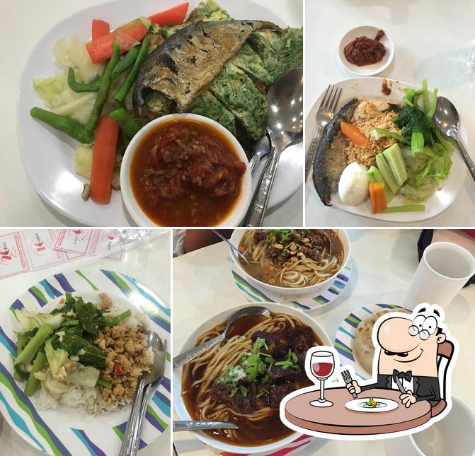 AU Cafeteria, Bangkok