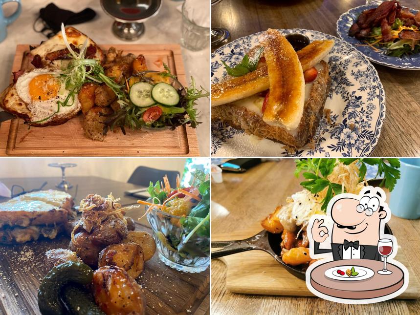 Queens Breakfast Cocktails in Calgary - Restaurant reviews