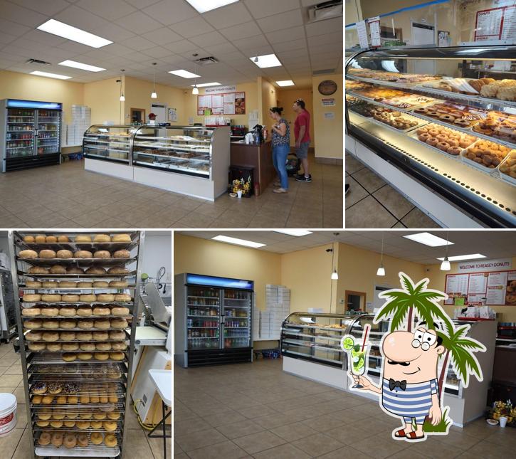 Reasey Donuts, 202 E Canal St in Mulberry - Restaurant menu and reviews
