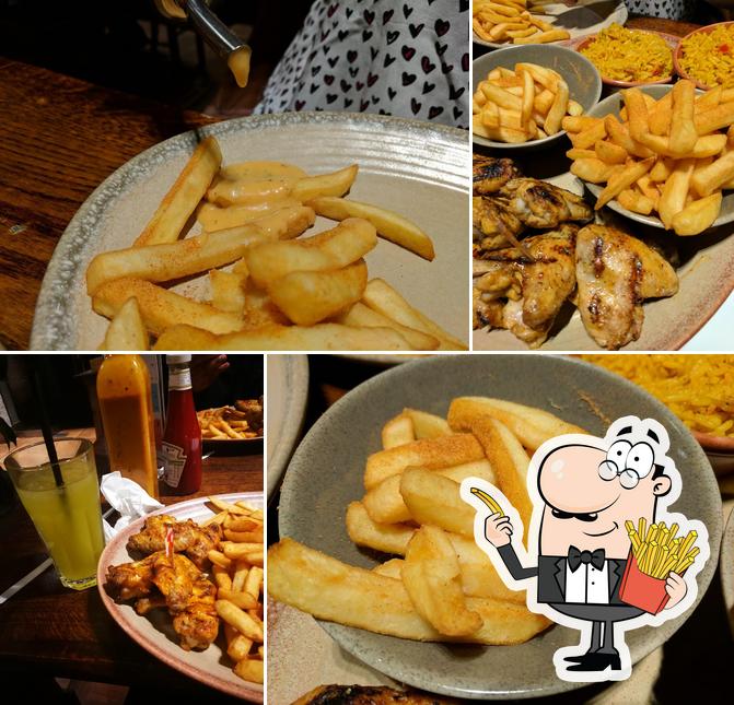 Best restaurants in Castlegate Business Park Mall - Restaurant Guru
