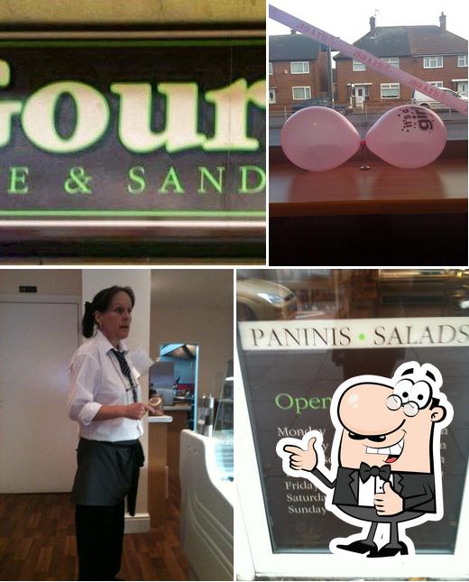 Gourmet social, 33 The Marian Square in Bootle - Restaurant reviews