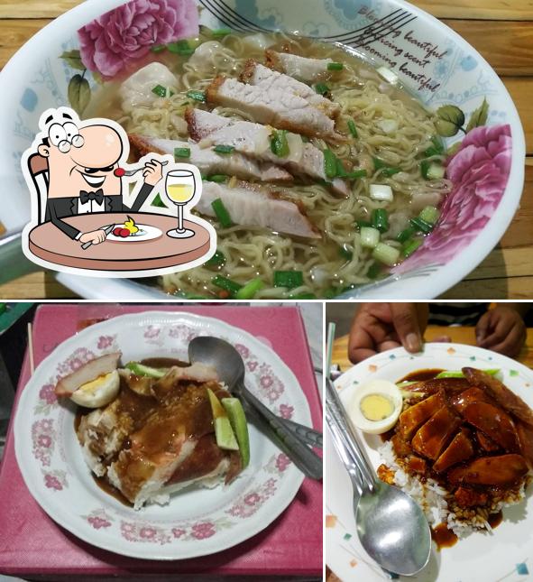 Restaurante Khao Moo Daeng J-Mai, Bangkok - Opiniones del restaurante