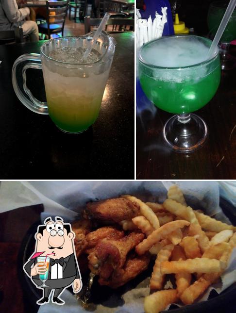 Menu of Seven Sports Bar & Lounge, Stockbridge - reviews and ratings