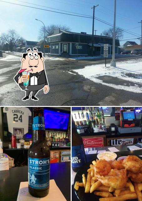 Full Moon Bar & Grill in Riverview - Restaurant menu and reviews
