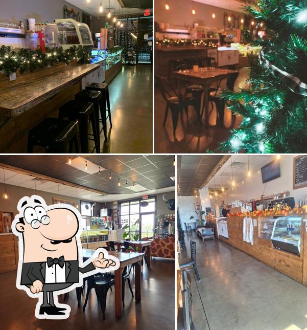 Happy Cow Cafe, Columbia - Restaurant menu, prices and reviews