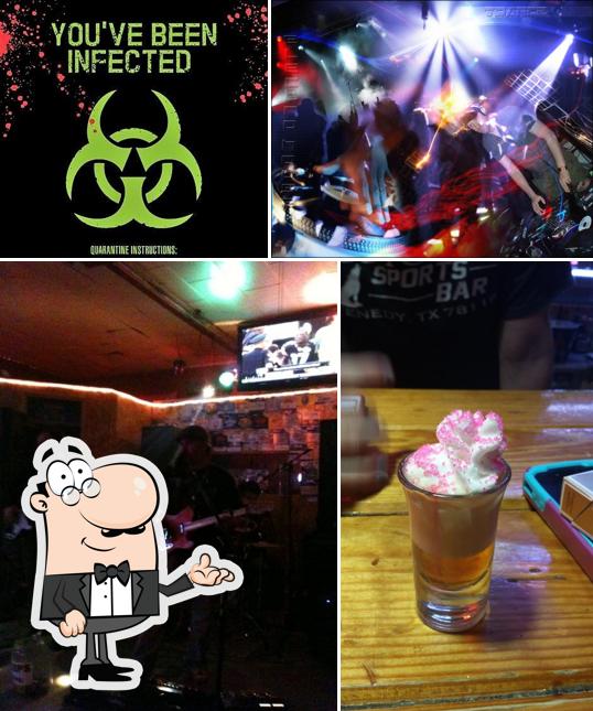 Coyotes Sports Bar in Kenedy - Restaurant reviews