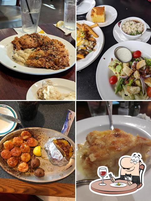 Patio 44 - Biloxi, Biloxi - Restaurant menu, prices and reviews