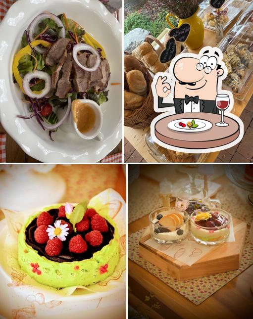 99 Villa & Cafe, Mae Hia - Restaurant menu, prices and reviews