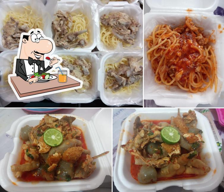 Seblak Spatula Ibu Imas cafe, Bandung - Restaurant reviews