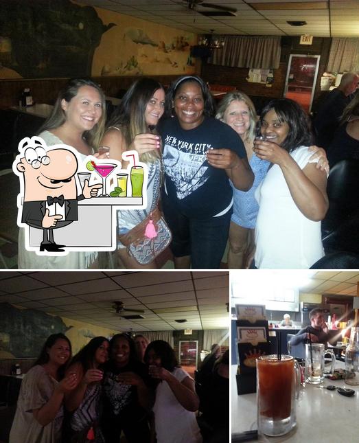 Cowboy Inn in Holden - Restaurant reviews