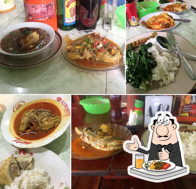 Hj. Atik Bakso restaurant, Harapan - Restaurant reviews