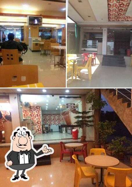 New Poona Bakery, Pune, 57 - Restaurant reviews