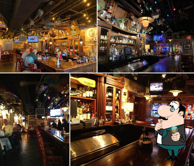 Yellowstone Cafe in Town and Country - Restaurant menu and reviews