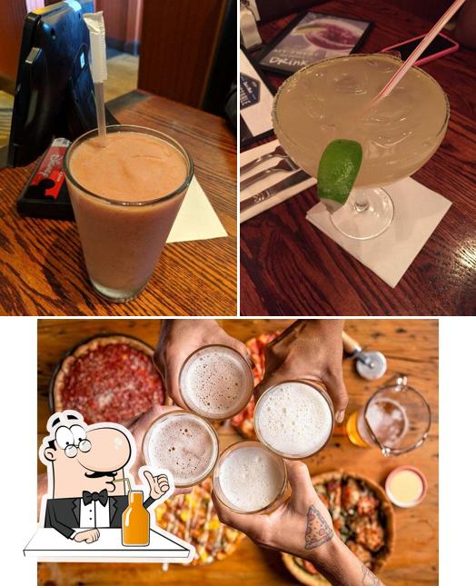 UNO Pizzeria & Grill, Dedham, 270 Providence Hwy - Carta del ...