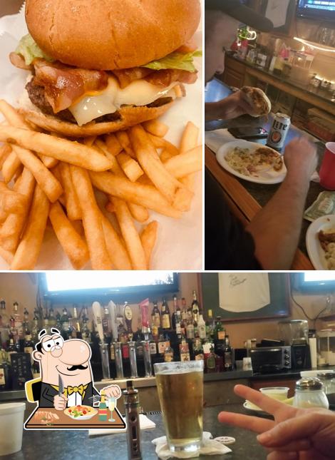 Hart's Restaurant & Lounge, 112 3rd St in McDonald - Restaurant reviews