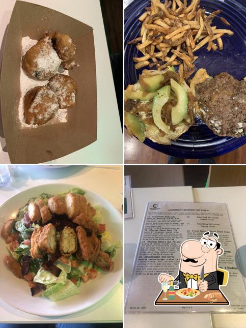 Mammoth Burger Company in Stanwood - Restaurant menu and reviews