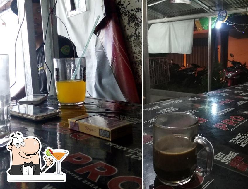 Warkop Pak Breng Bonek, Sidoarjo, HJQJ+2RM - Opiniones del restaurante