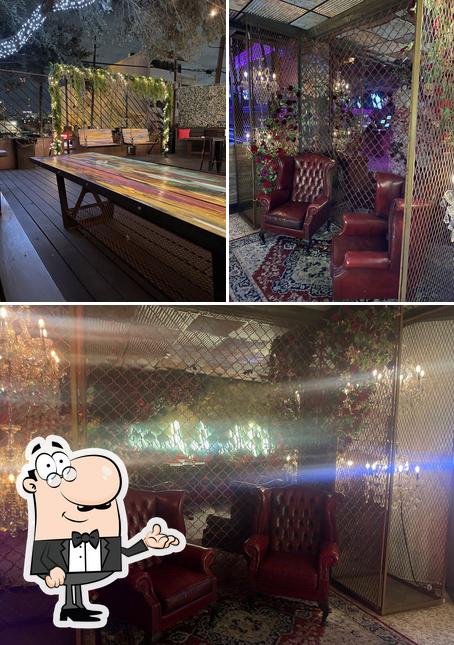 Bloom, Houston - Restaurant menu, prices and reviews