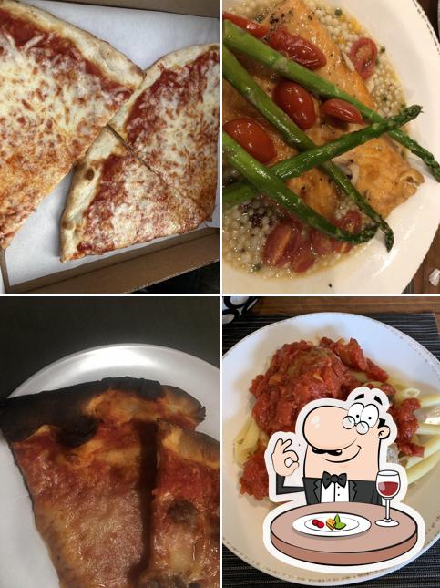 Mannino's 3 in Hamilton Township - Restaurant menu and reviews