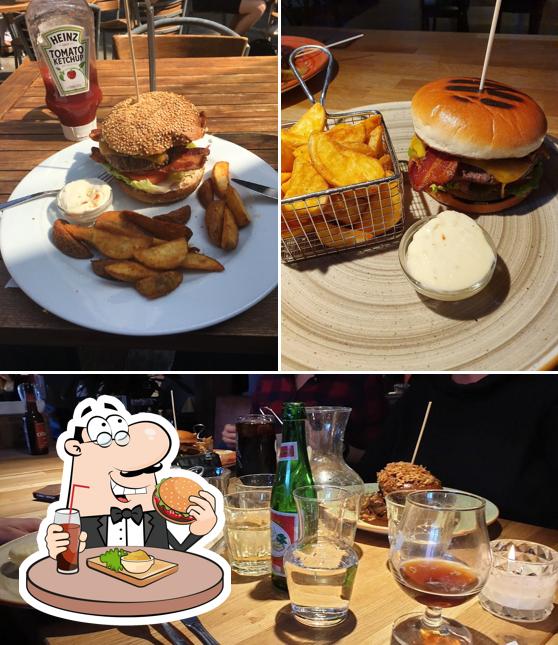Conrads pub & bar, Vejle - Restaurant menu and reviews